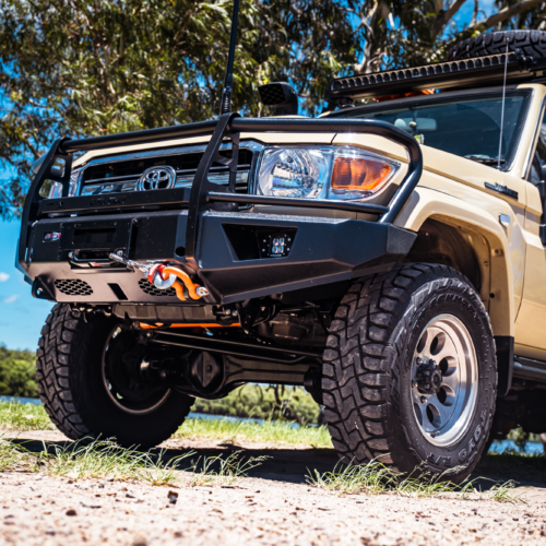 70 Series Landcruiser Onca Bull Bar - The Bush Company | M4C