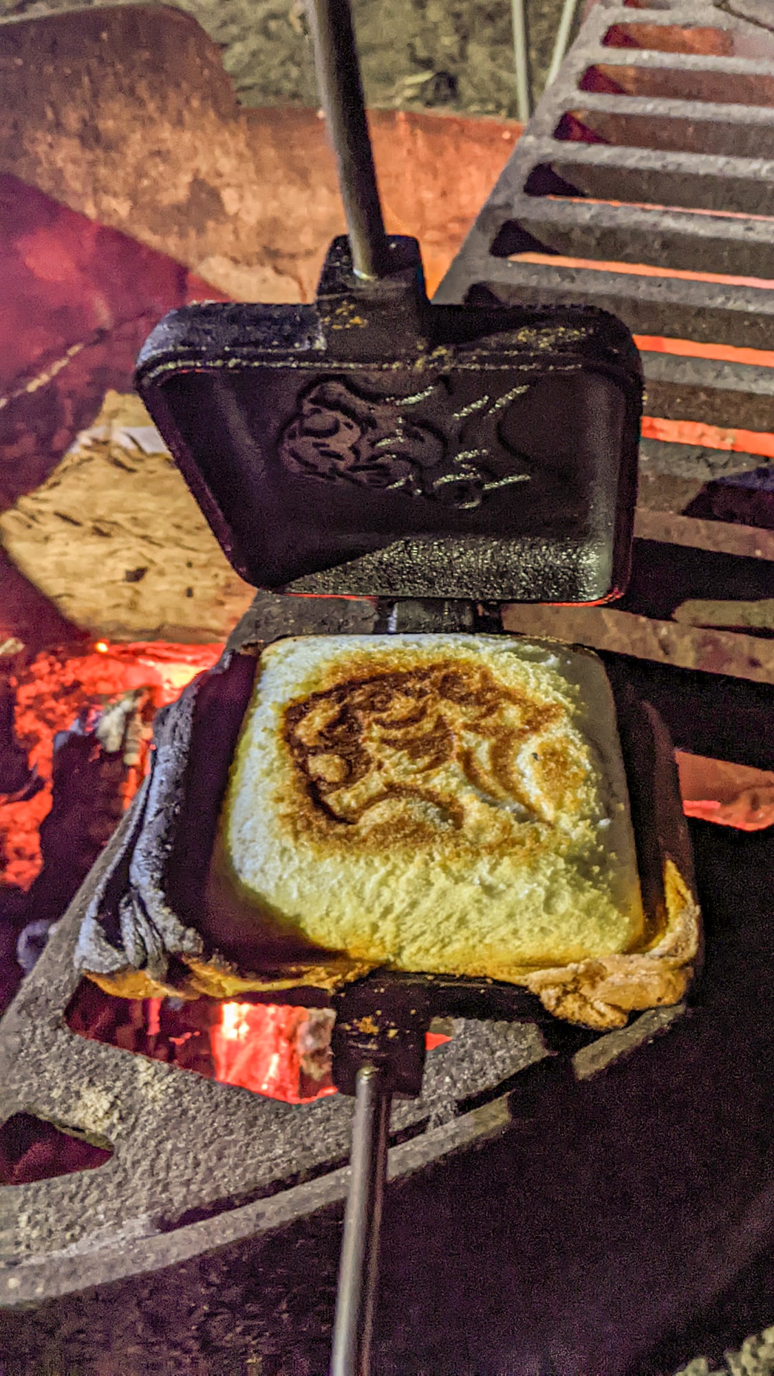 Cast Iron Jaffle Iron - Saber Offroad | M4C