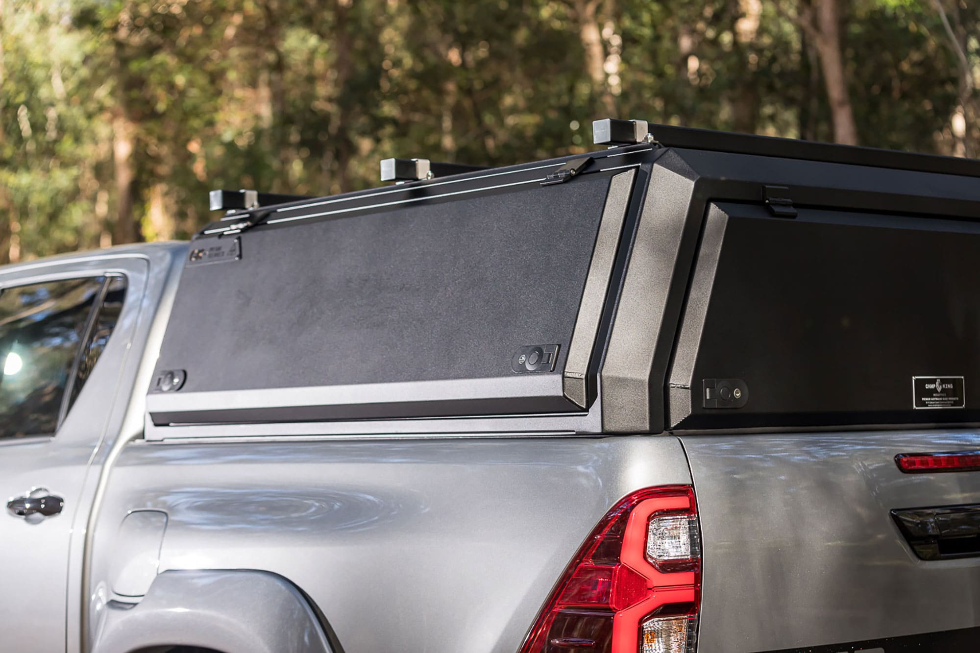 How to Choose the Best Ute Tub Canopy? M4C's Expert Guide