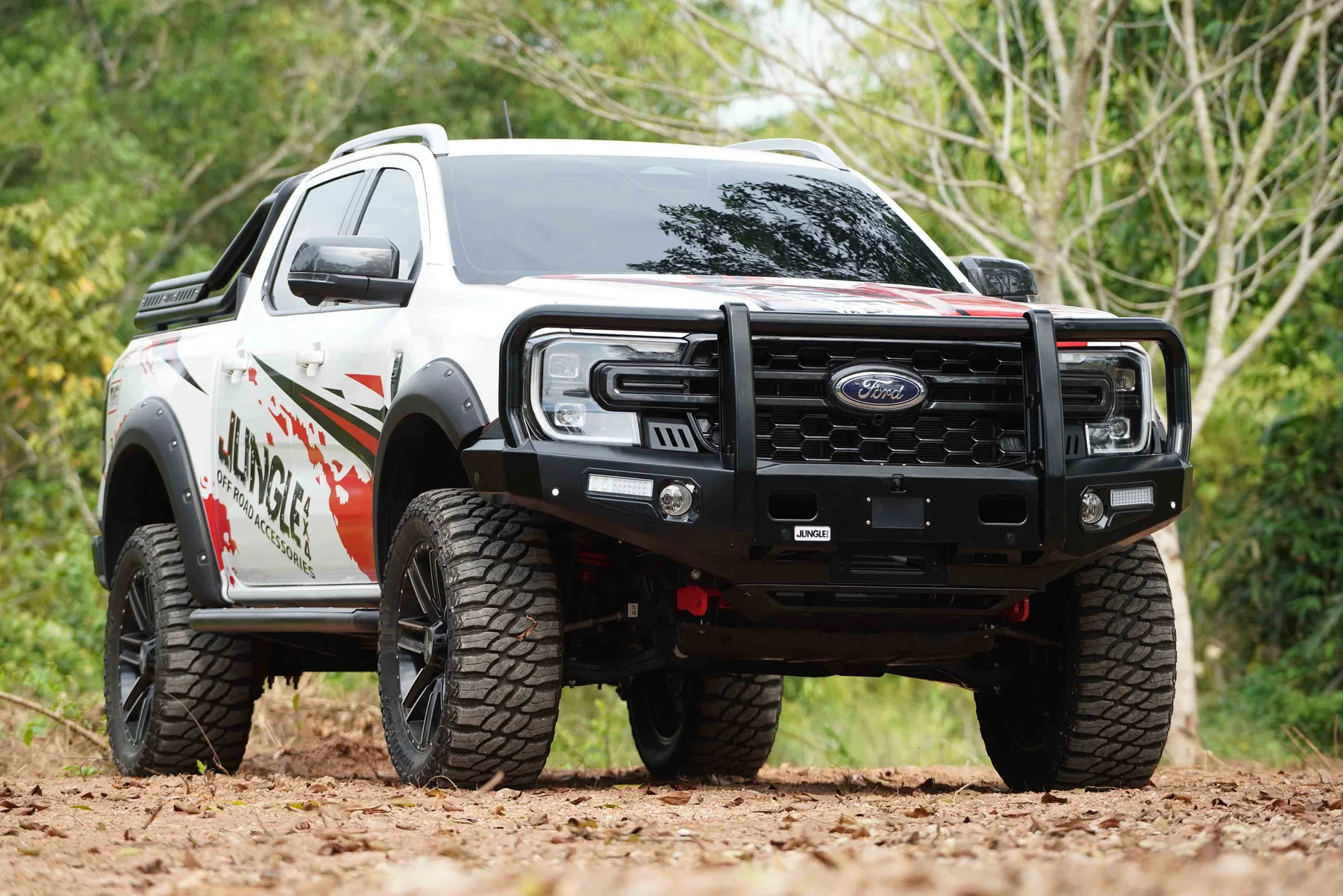 Next Gen Ranger Full Loop Deluxe Bullbar – Jungle 4x4 | M4C