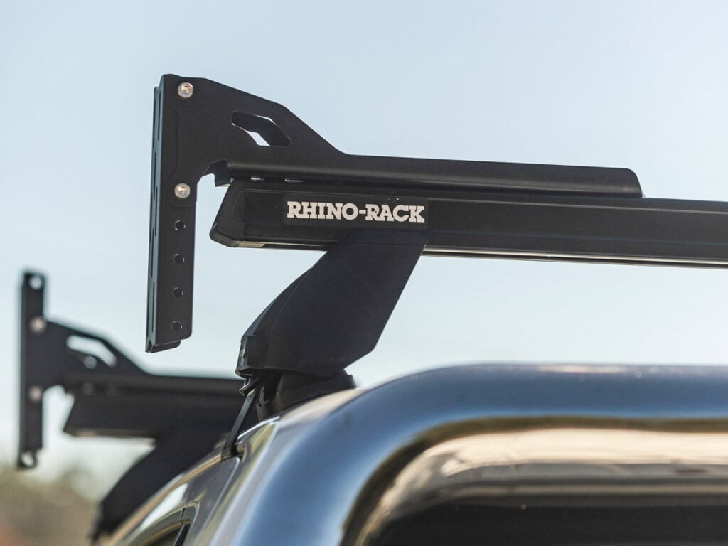 Universal 270 Degree Awning Bracket Set - Kaon | M4C