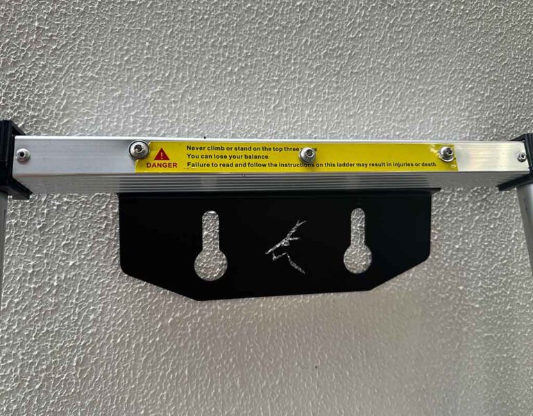 Ladder Mount Plate - The Bush Company | M4C