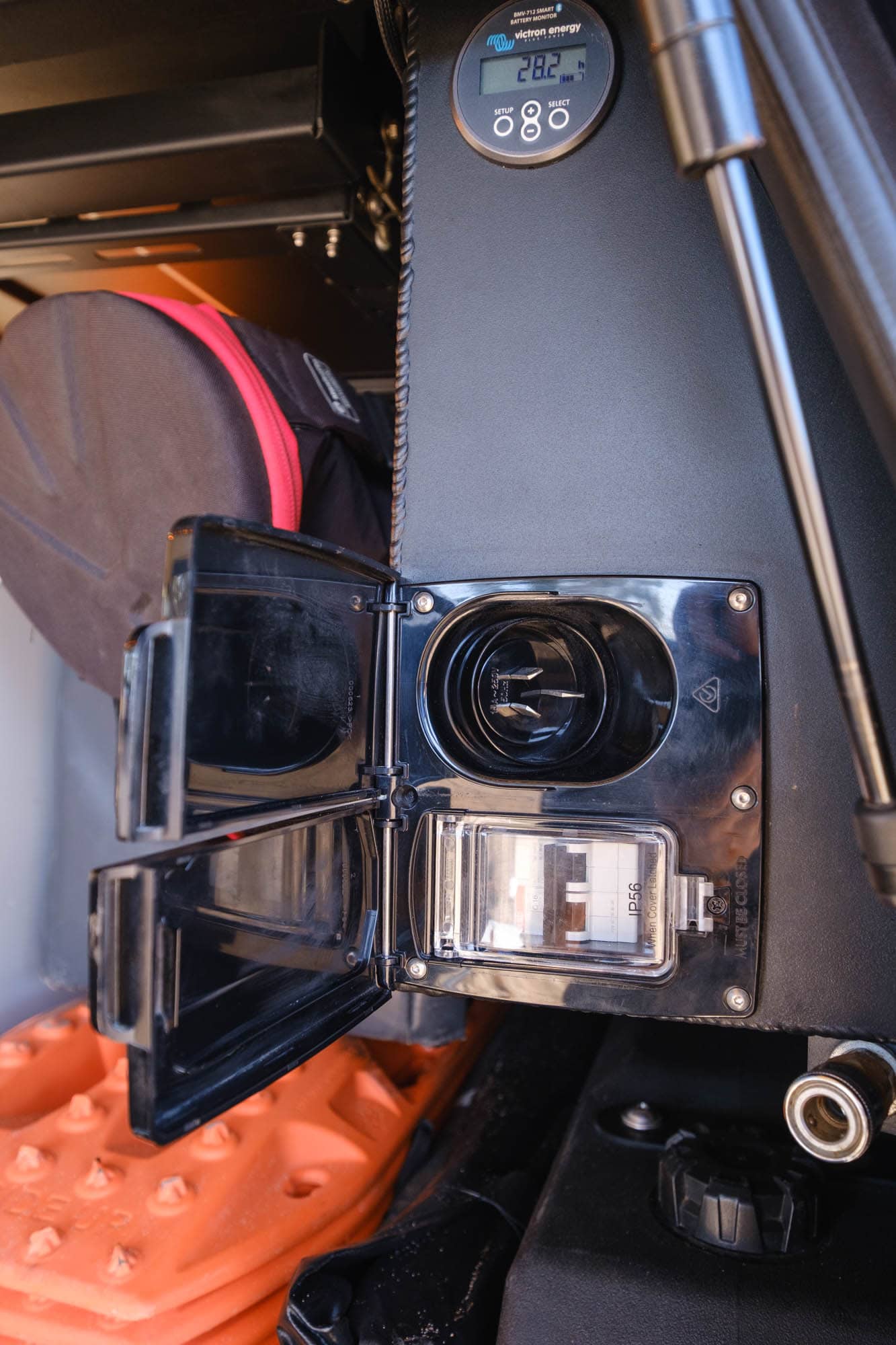 N80 SR5 Toyota Hilux Build – Ready to Roam Touring Rig - M4C.au